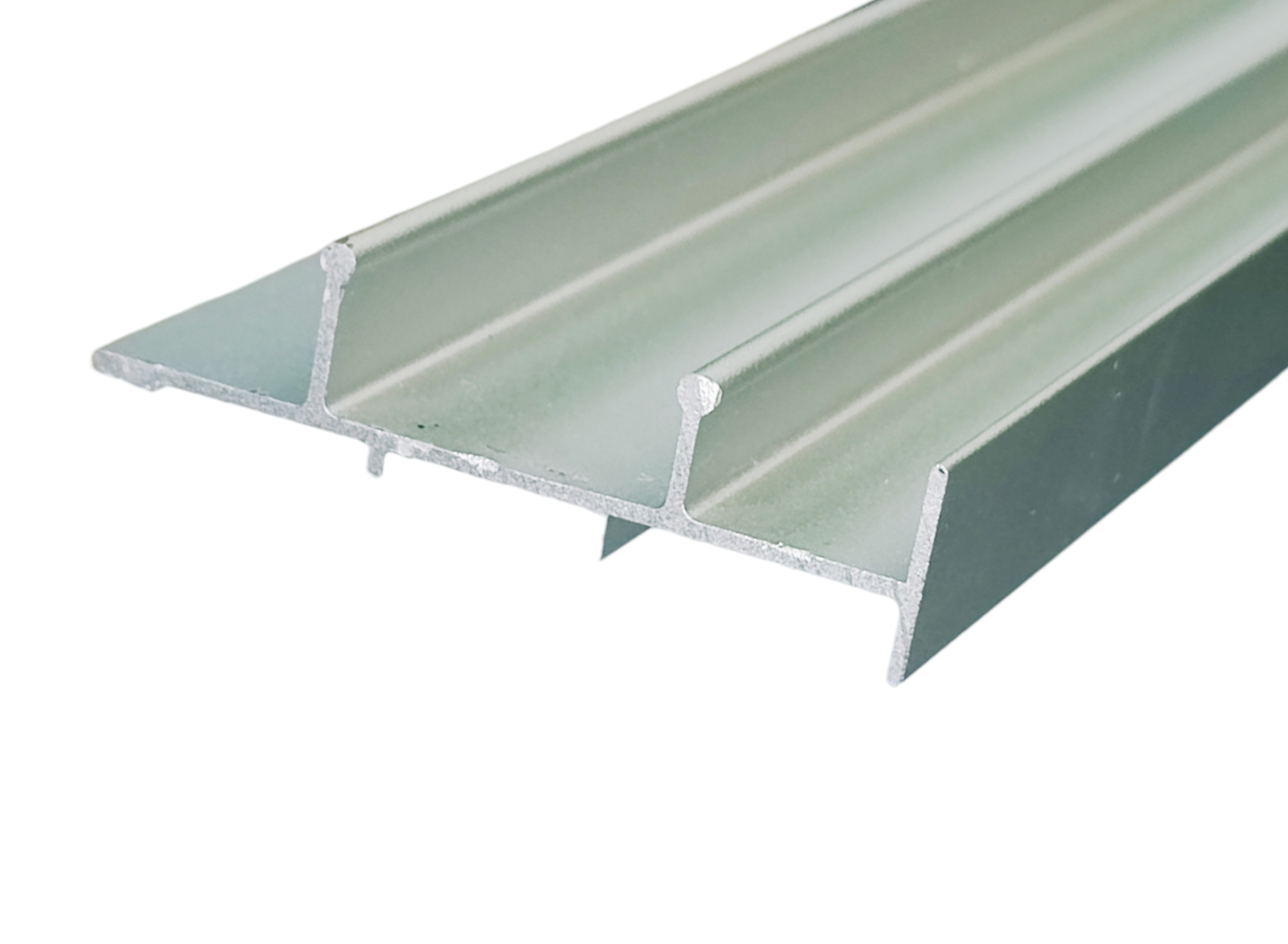 Riel Inferior 5002 – Perfiles y Vidrios SPA